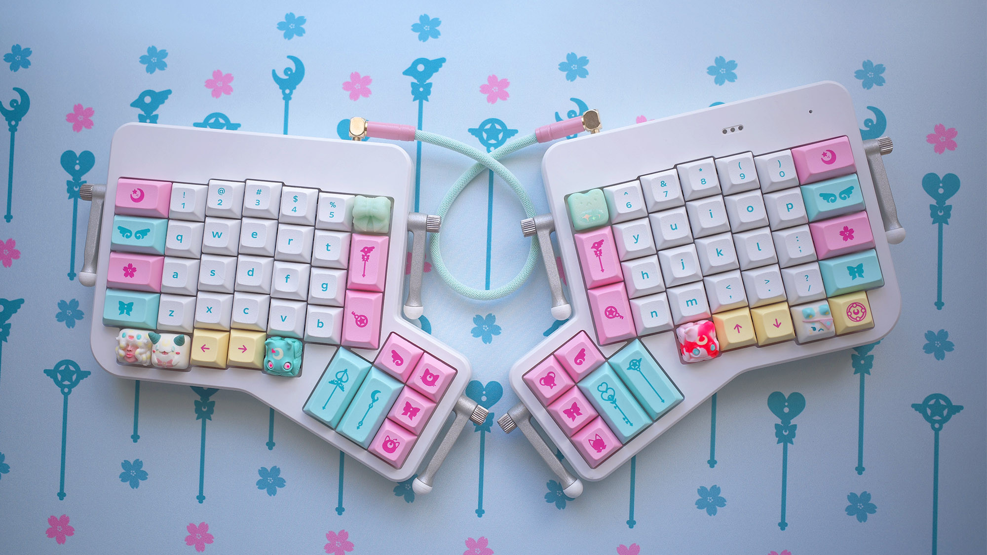 susan @ mintlodica.com (@sondering@mastodon.art) - Mastodon.ART